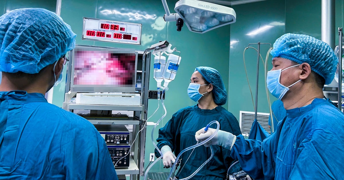Rare case: 6-year-old girl has ovarian cyst containing hair and teeth.
