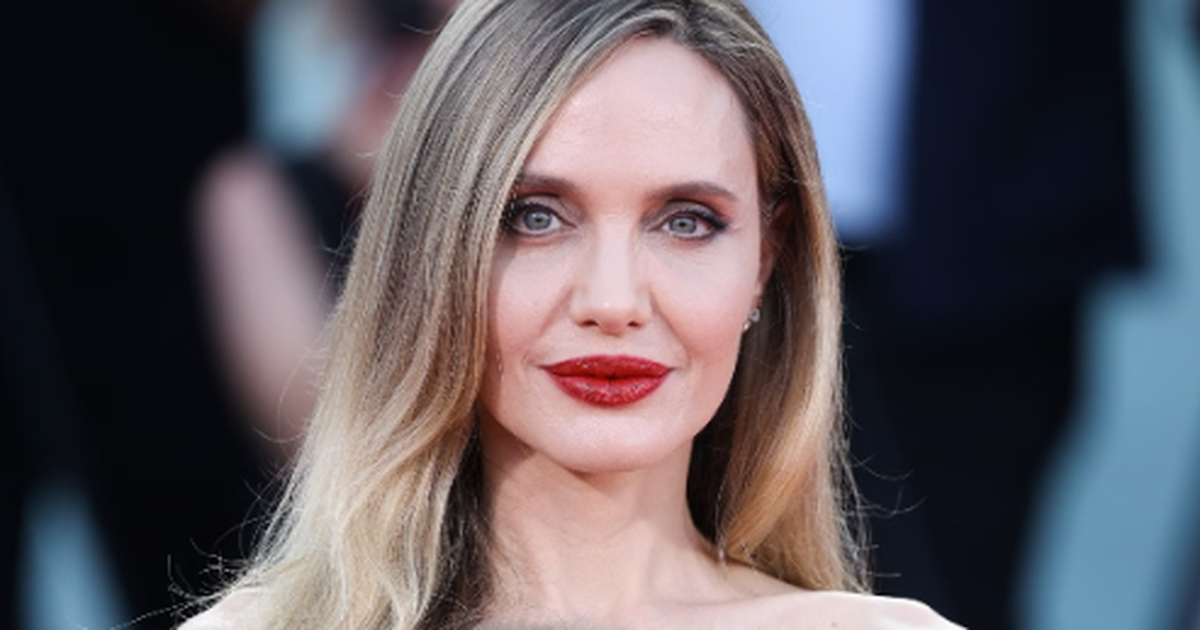 Angelina Jolie rao bán biệt thự gần 30 triệu USD, chuẩn bị rời Hollywood