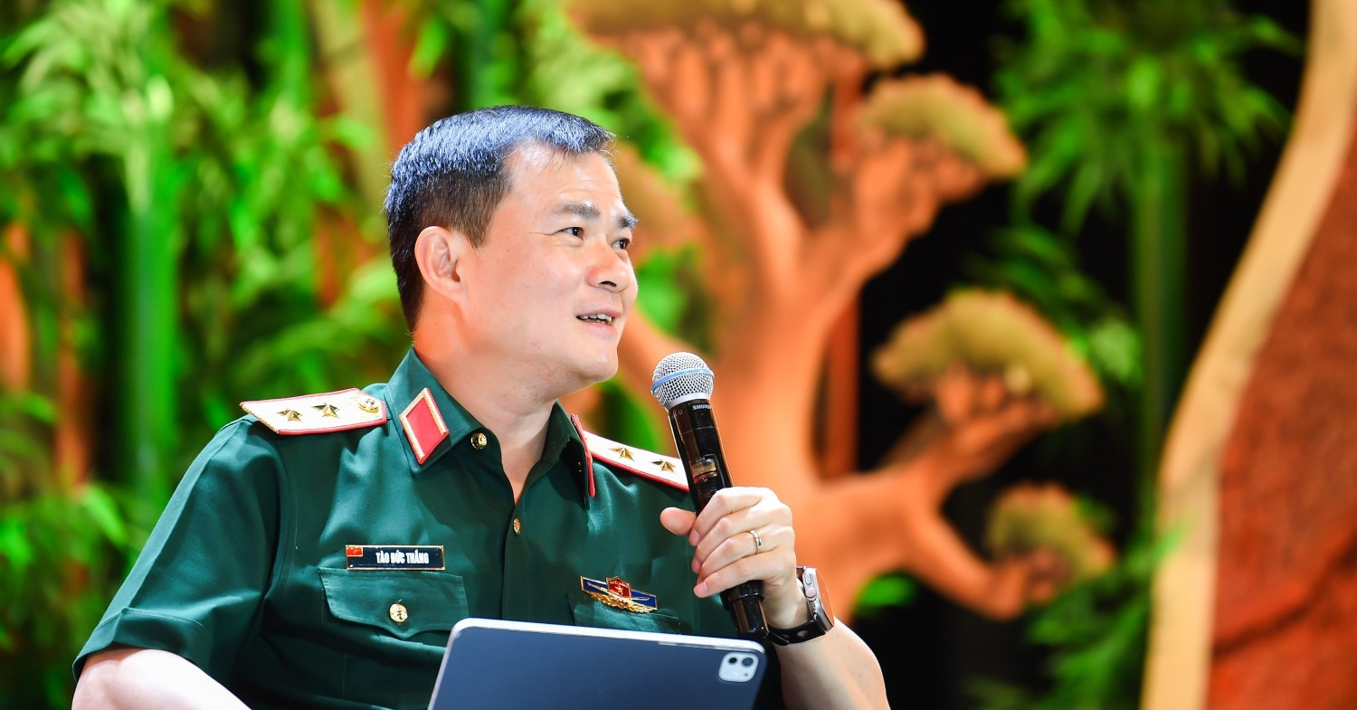 Luitenant-generaal Cao Duc Thang: "Strategische technologie kan niet ...