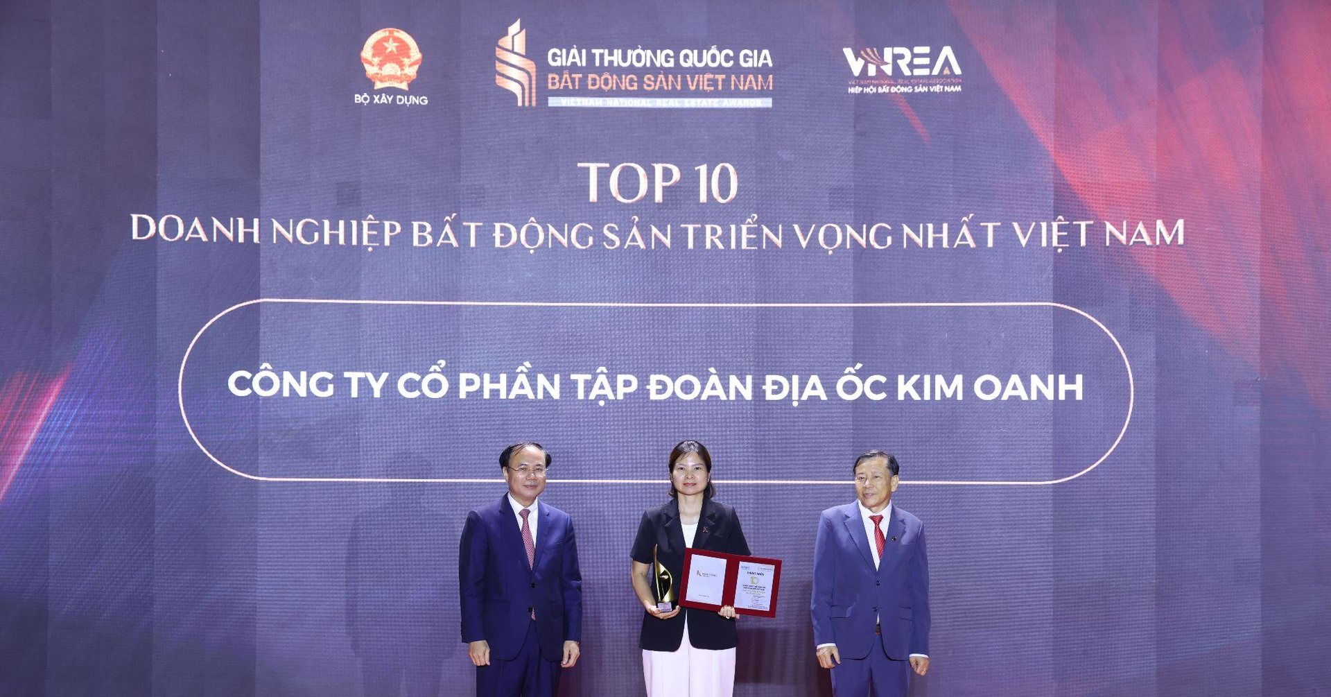 Le groupe Kim Oanh remporte un « doublé » aux National Real Estate ...