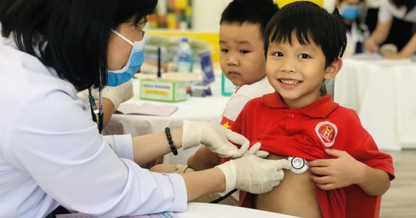 100% học sinh, sinh viên sẽ được khám sức khỏe ít nhất 1 lần/năm