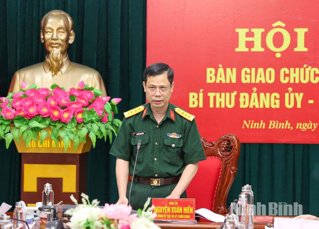 Bàn giao chức trách, nhiệm vụ Bí thư Đảng ủy, Chính ủy Bệnh viện Quân y 5