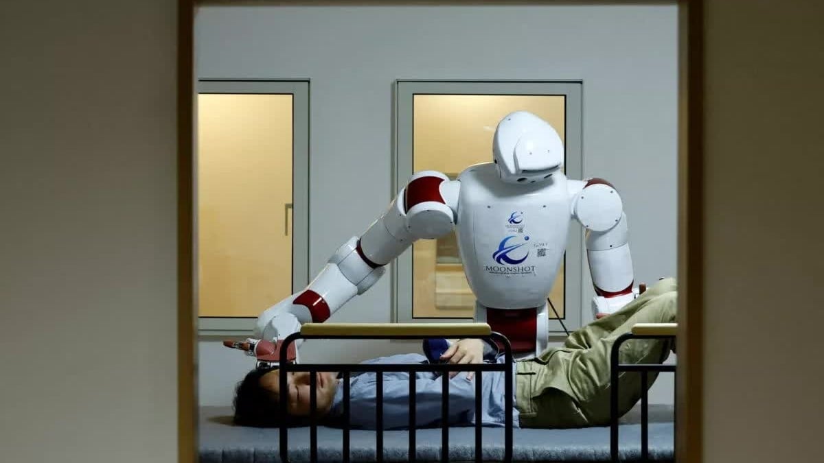 What 'dual challenges' will Japan's AI transformation face?