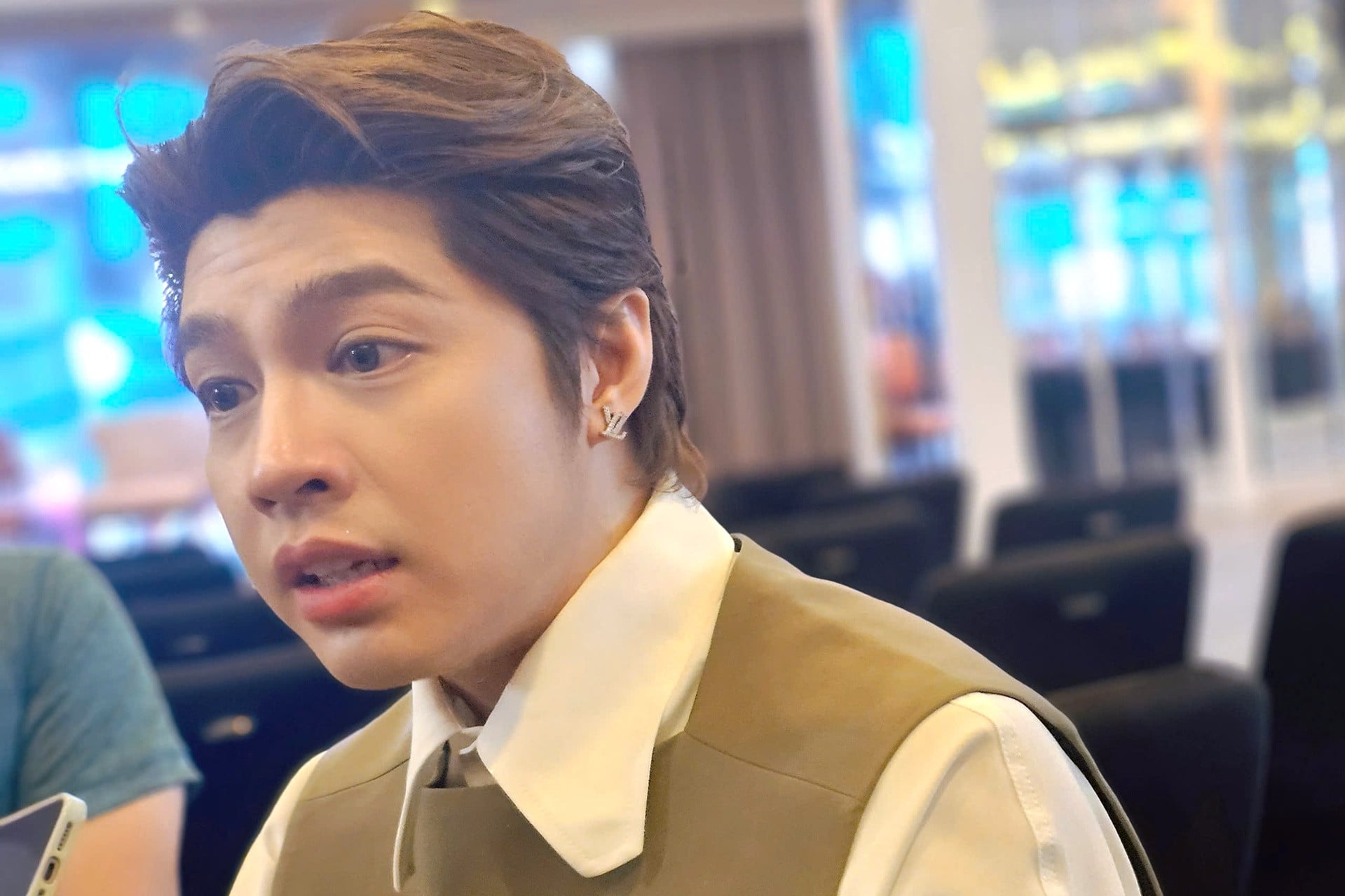 Singer Noo Phuoc Thinh: There were evenings when I just sat with Ho ...