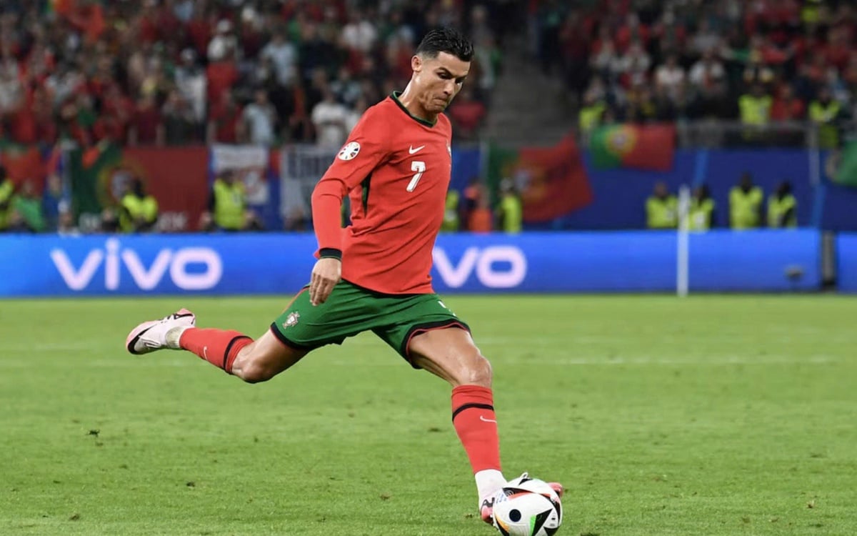 Den portugisiske tränaren har sagt att han inte kommer att ge Ronaldo ...