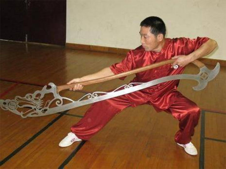 Überraschenderweise sind chinesische Kampfsportwaffen von Bao Gongs ...