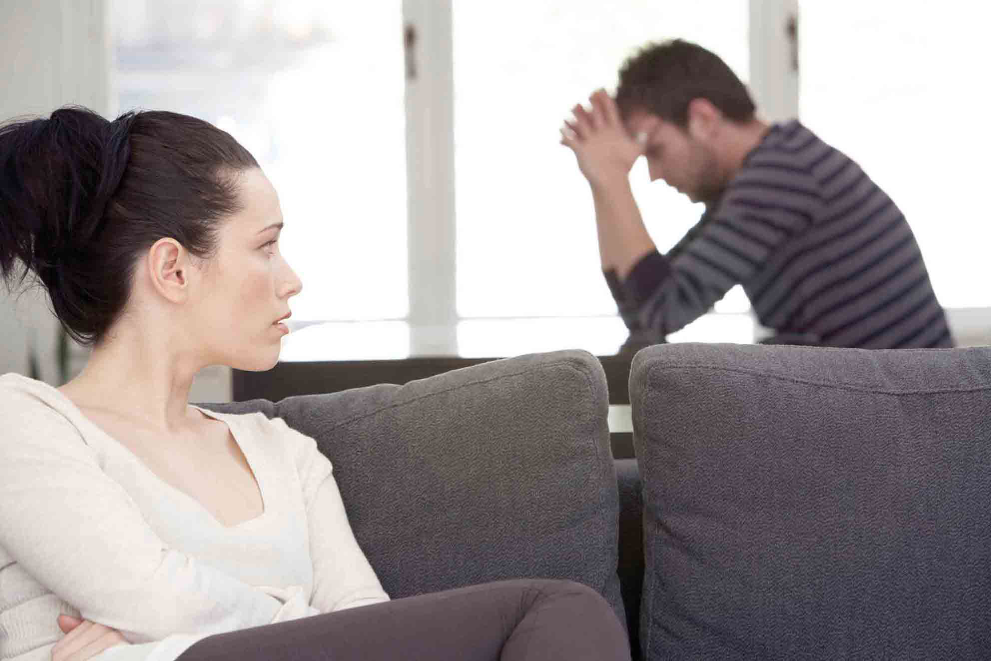 5 Warning Signs of Chlamydia Infection in Women: Early Recognition for ...