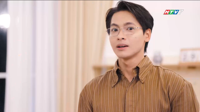 Holding onto love: The Son becomes Yen Xuan's "silent hero"