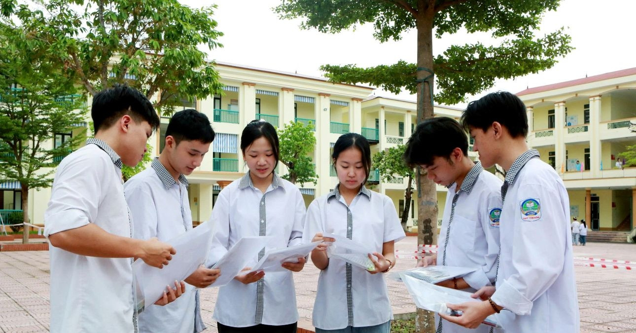 Đáp án chính thức môn Vật Lý thi tốt nghiệp THPT năm 2026 của Bộ GD-ĐT
