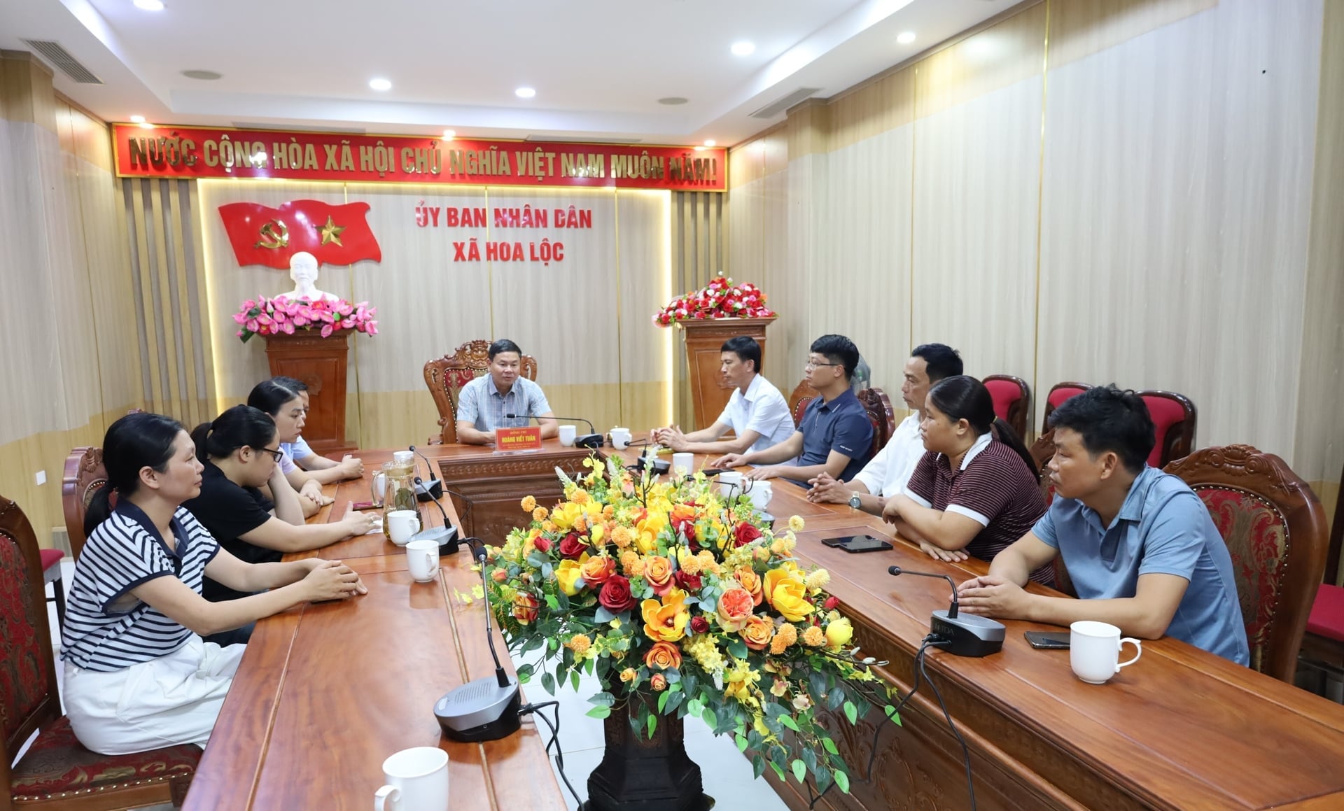 21 cán bộ không chuyên trách nghỉ việc ở xã Hoa Lộc, tỉnh Thanh Hóa ...