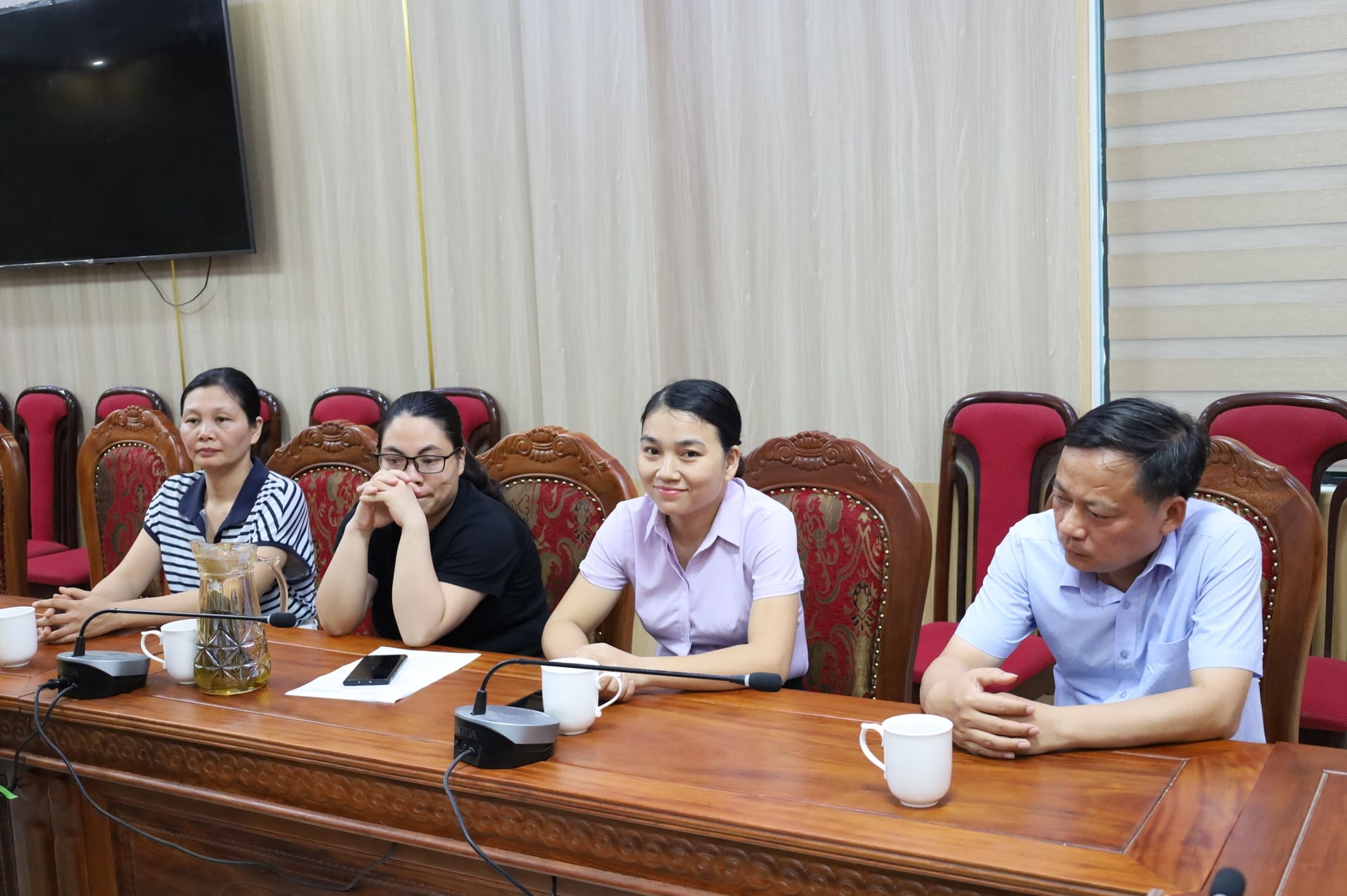 21 cán bộ không chuyên trách nghỉ việc ở xã Hoa Lộc, tỉnh Thanh Hóa ...