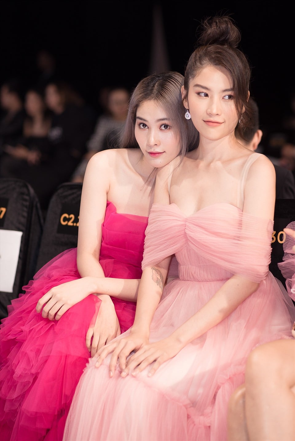 Un hecho poco común: Nam Anh se convierte en Miss y Nam Em queda en ...