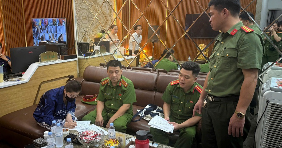 Hanoi: Numerous cases of drug use detected at karaoke and massage ...