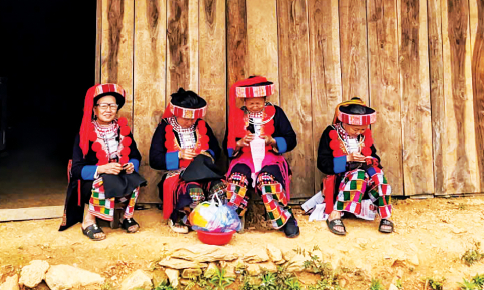 Nam Dang'da Kızıl Dao etnik grubunun kimliğini korumak - Cao Bang ...