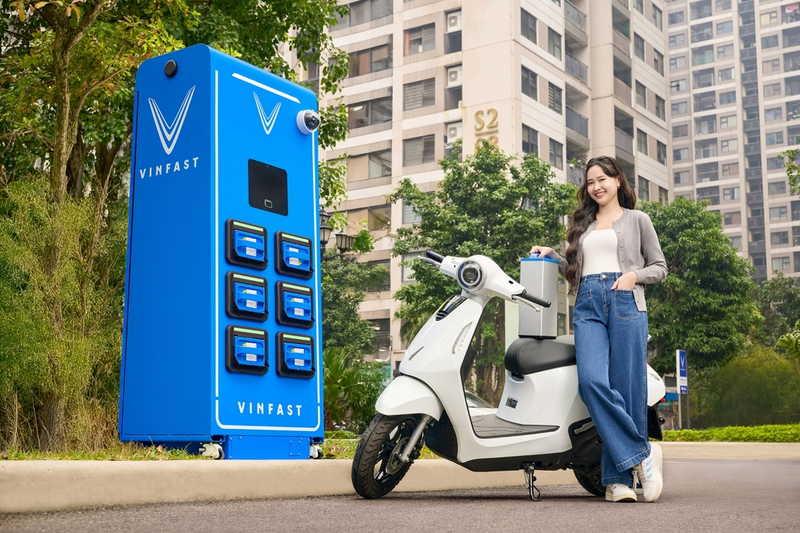 VinFast Evo Lite：都市住民にとって交換式バッテリーの魅力となる、数々の利点を兼ね備えた製品。