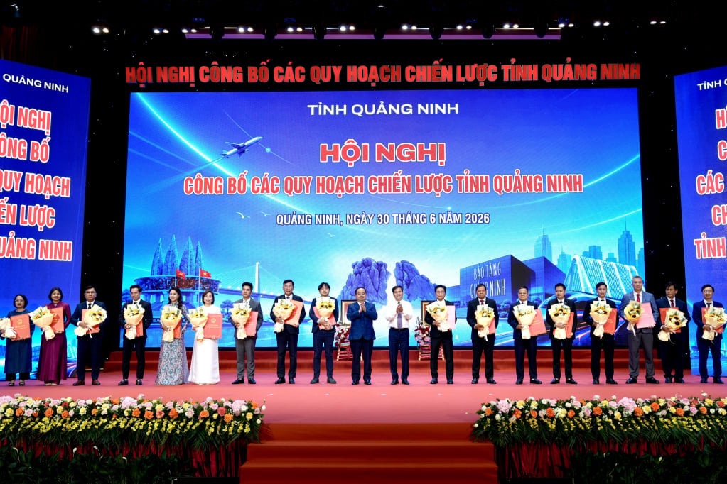 Quang Ninh remplit les critères d'une zone urbaine de type I et se ...
