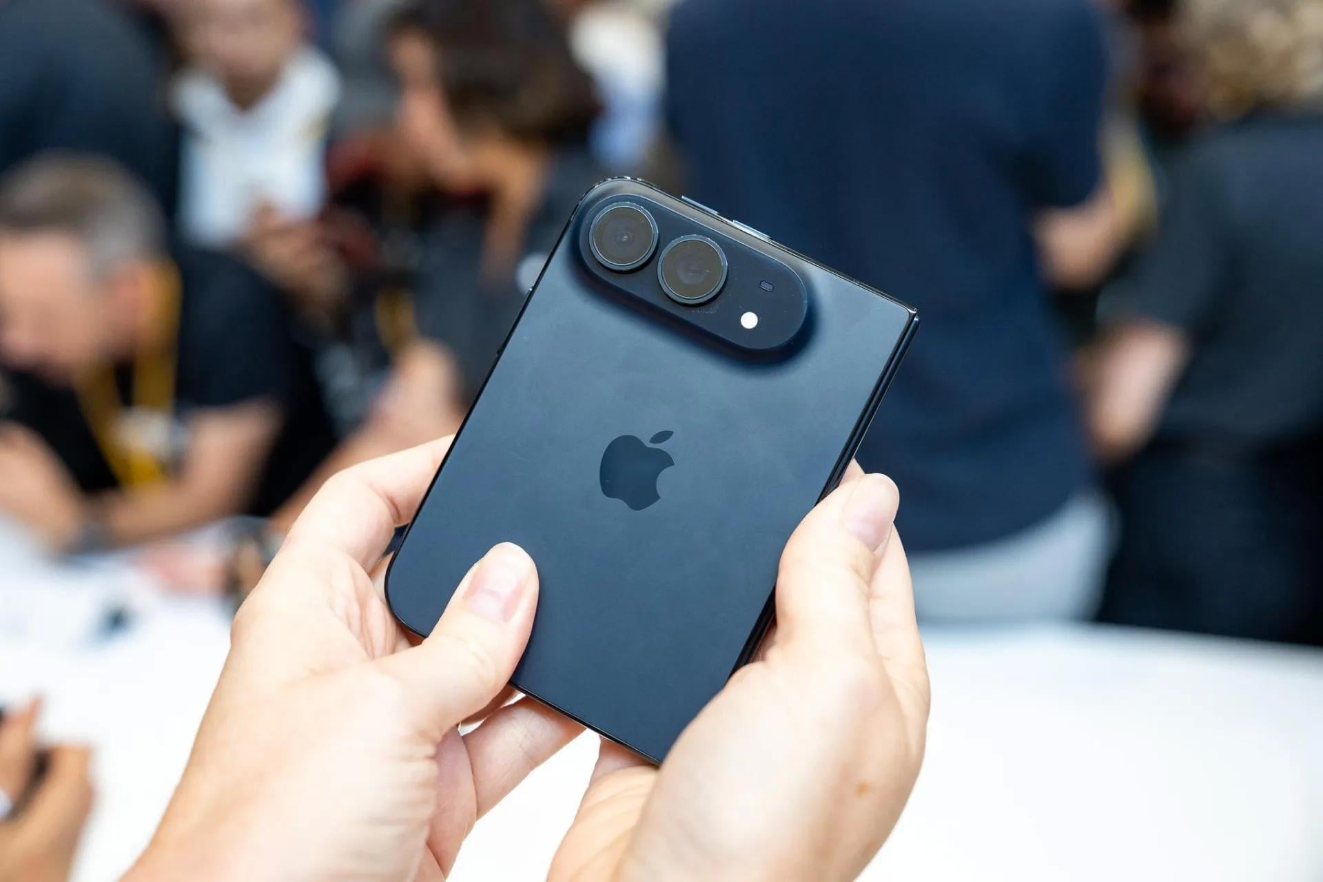 Prueba Rápidamente El Iphone Duo Más Delgado Hasta La Fecha