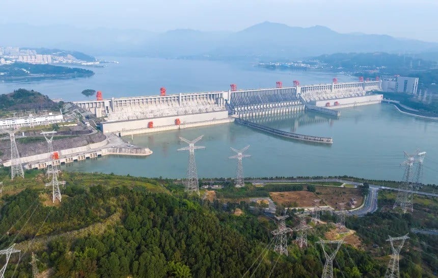 La Chine construit le plus grand barrage hydroélectrique du monde dans ...