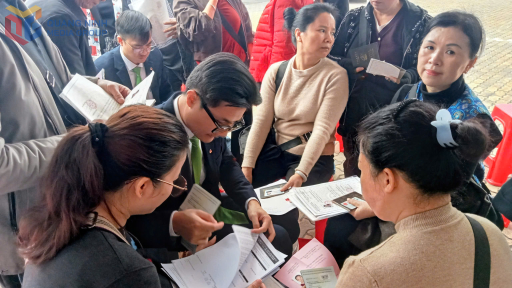 Implementing international QR code payment for Chinese customers.