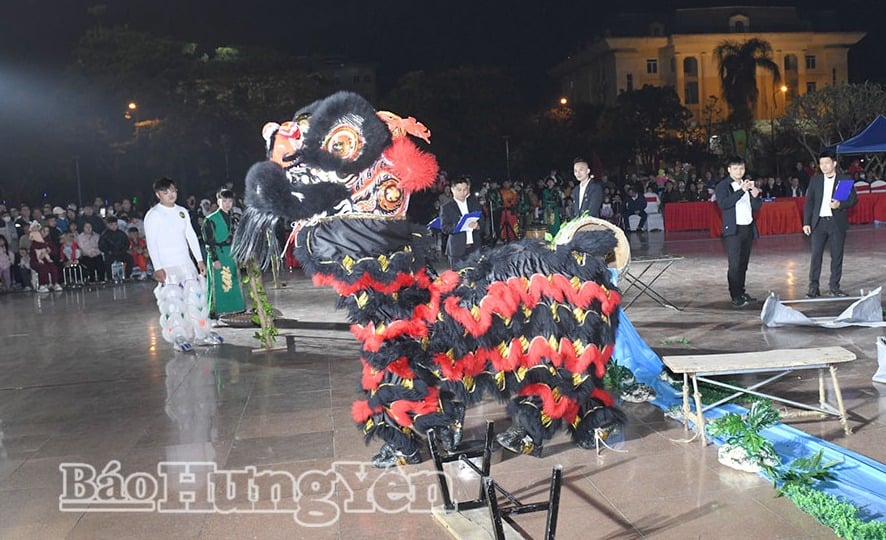 Sebanyak 20 klub akan berkompetisi di Turnamen Klub Tari Barongsai dan ...