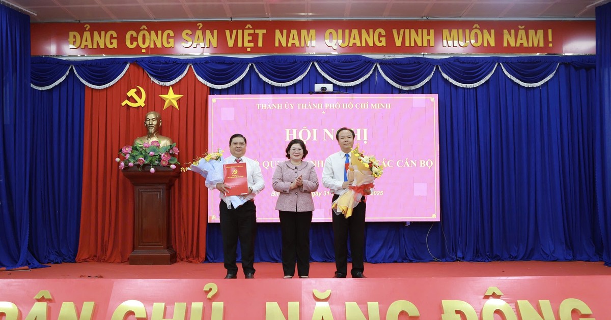 Ho Chi Minh City: Many ward and commune secretaries transferred to new ...